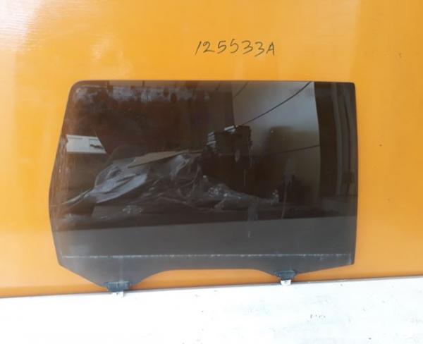 Mitsubishi Outlander PHEV RHS Rear Door Glass | Kuruma