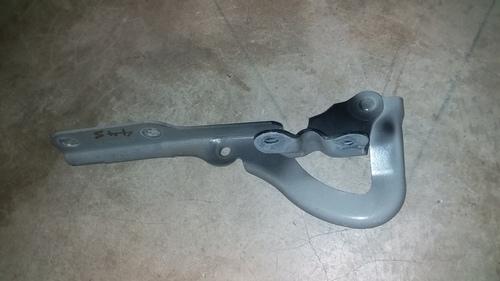 Suzuki Wagon R MH44S Bonnet Hinges RHS | Kuruma