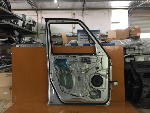 Suzuki Spacia MK42 LHS front door panel | Kuruma