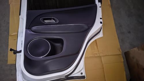 Honda Vezel RU3 Rear RHS Door Complete | Kuruma
